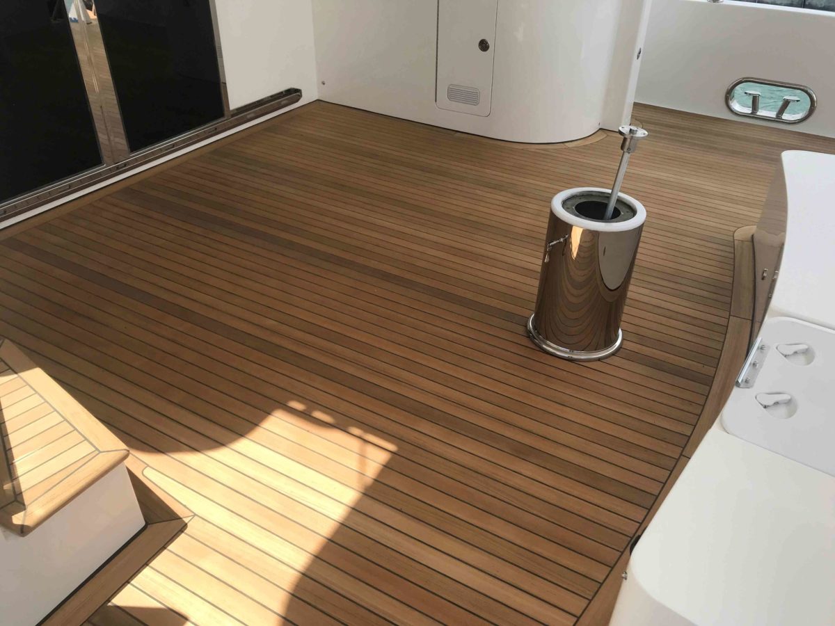 Traditional Teak - Yacht Deck